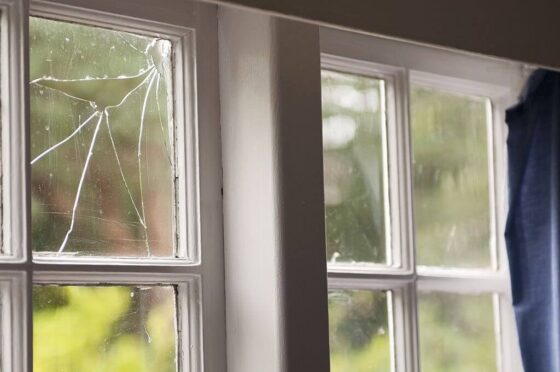 The Ultimate Guide to DIY Fix Cracked Window Glass at Your Home – Glass ...