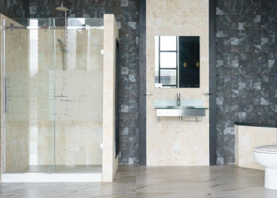 Standard Shower Door Sizes & Dimensions: How to Measure