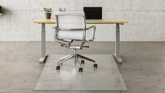 Bamboo Vs Vinyl Vs Glass Chair Mat for Carpet | Glass Genius